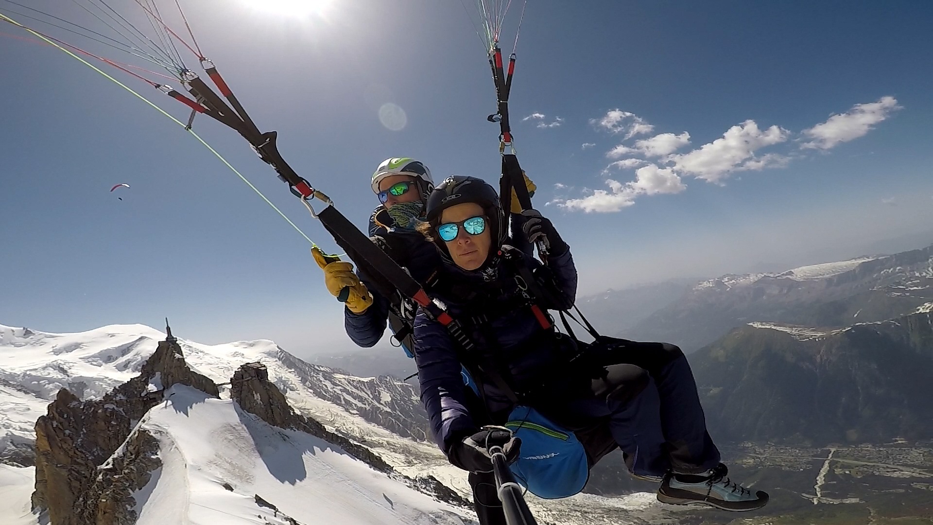 Discover Chamonix Mont-Blanc by Paragliding - 2024 Guide - InSerbia News